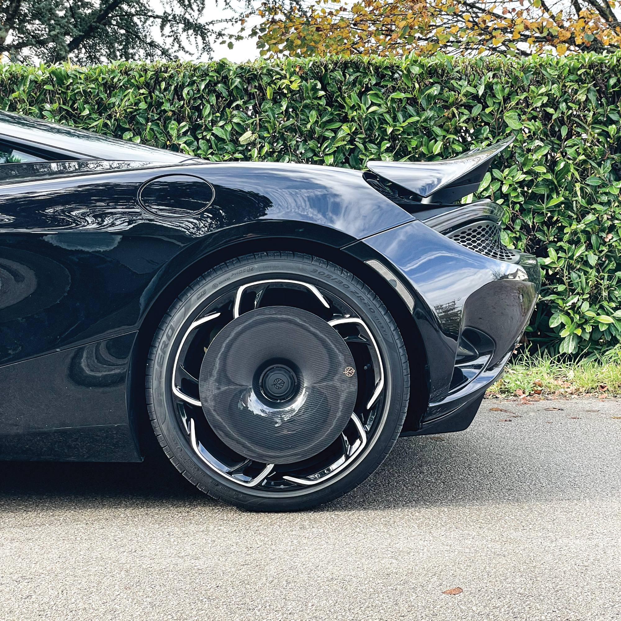 CARBON FIBER AERO DISCS [EVO] for McLaren 750s - Rear wheels – GOLD ...